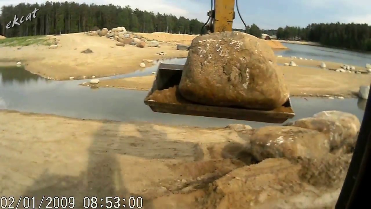 Делаю пляж из валунов / Excavator work with stone. - YouTube