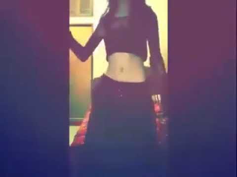 Beautifull performe belly dance on Soft Remix music