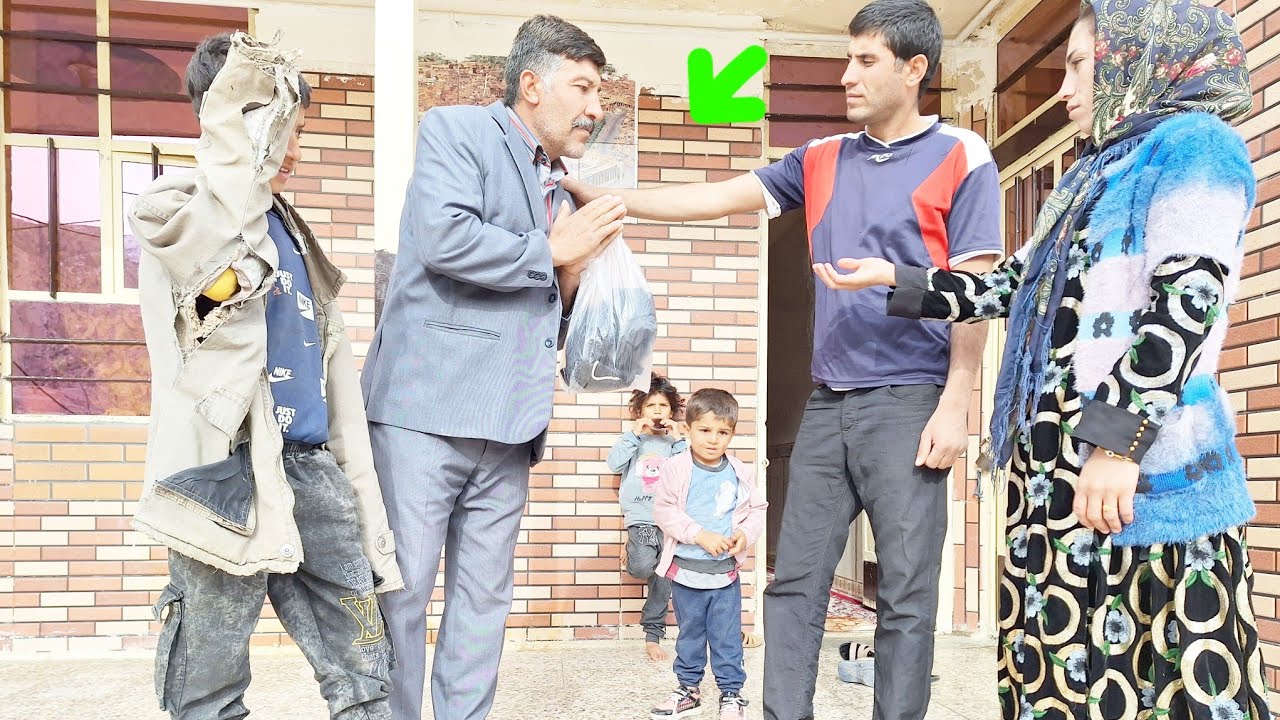 Taking Nazanin to Karamat by Agha Ismail - YouTube