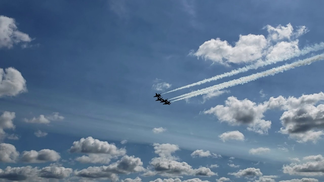 USAF Thunderbirds highlights 2019 Grissom Airshow - YouTube