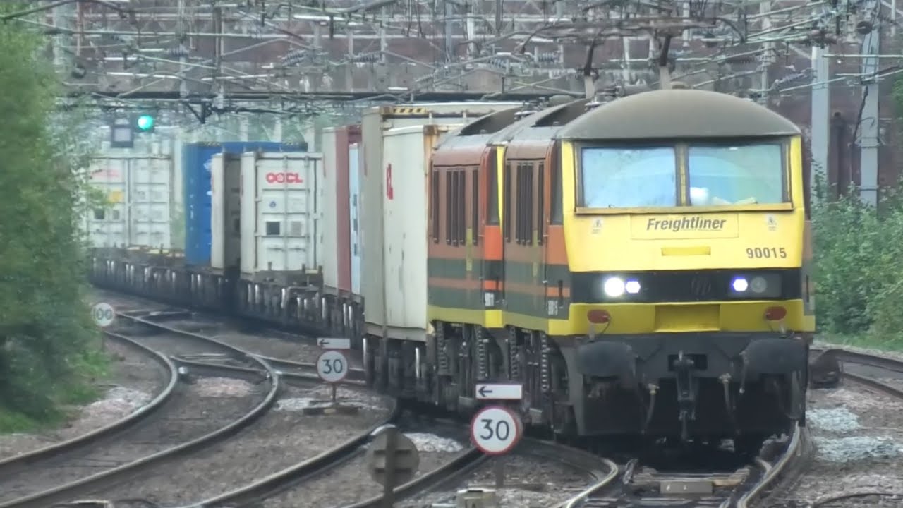 Class 90s Freightliner in the WCML 2024 - YouTube