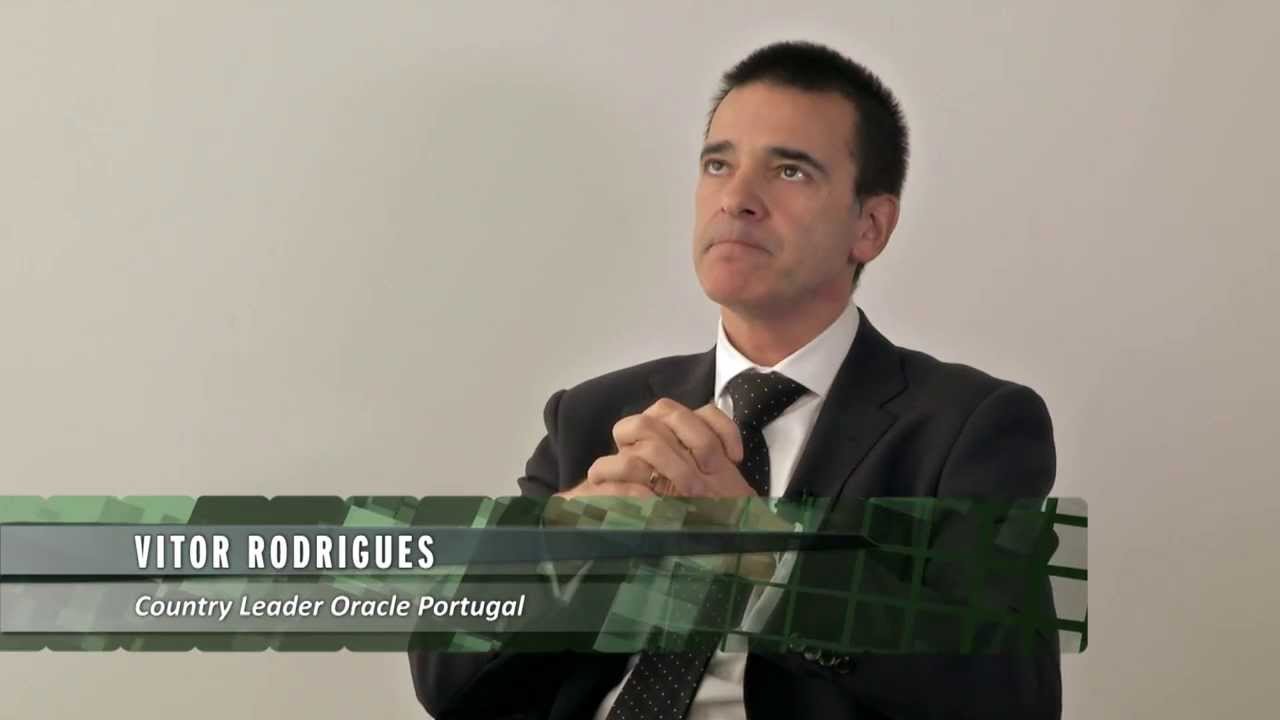 Entrevista a Vítor Rodrigues, Country Leader Oracle Portugal - YouTube