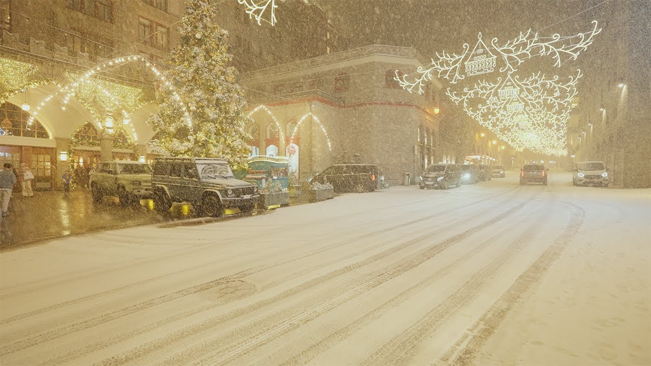 Snowfall Christmas Walk in St. Moritz, Switzerland 4K ️ Winter ...