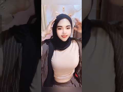 BIGO LIVE ‼️ REMES'INN N3N3N BESAR MULUS MAMA HIJAB SANGEAN 