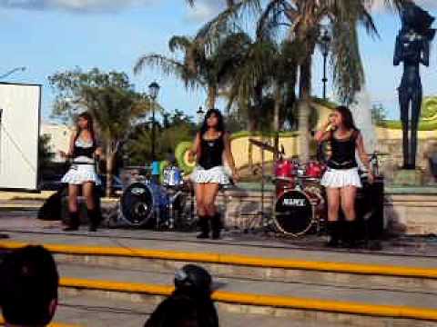 Chikas D Talento Kolegial Bailando Colegiala y Na de na