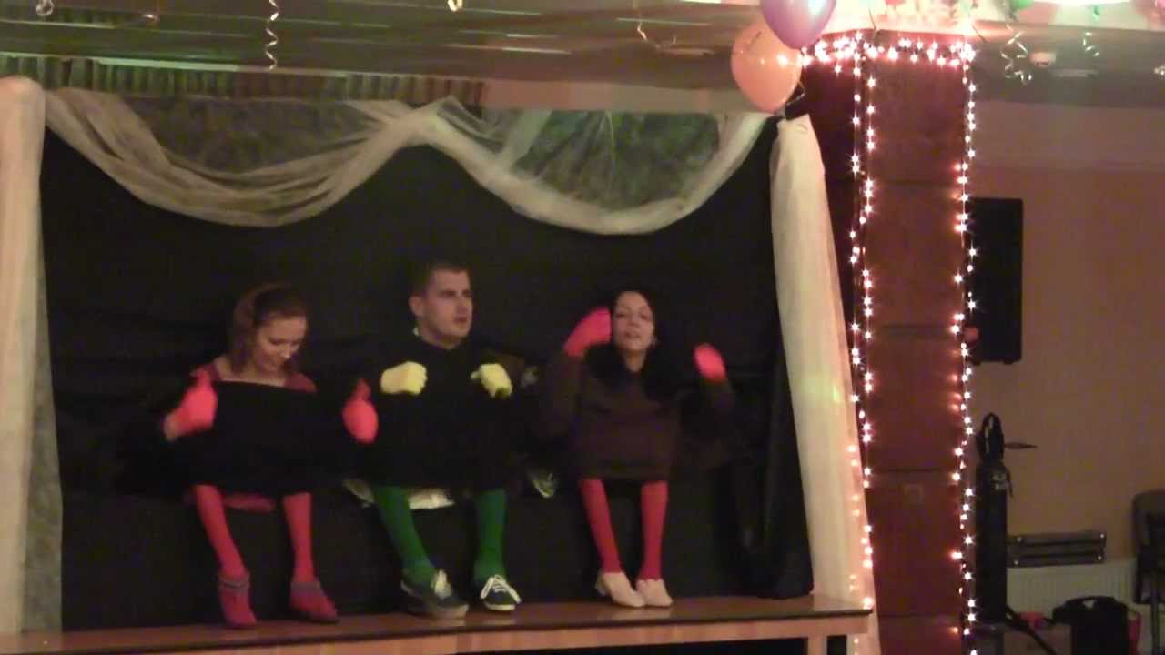 Midget dance @ 2012 New Year party - YouTube