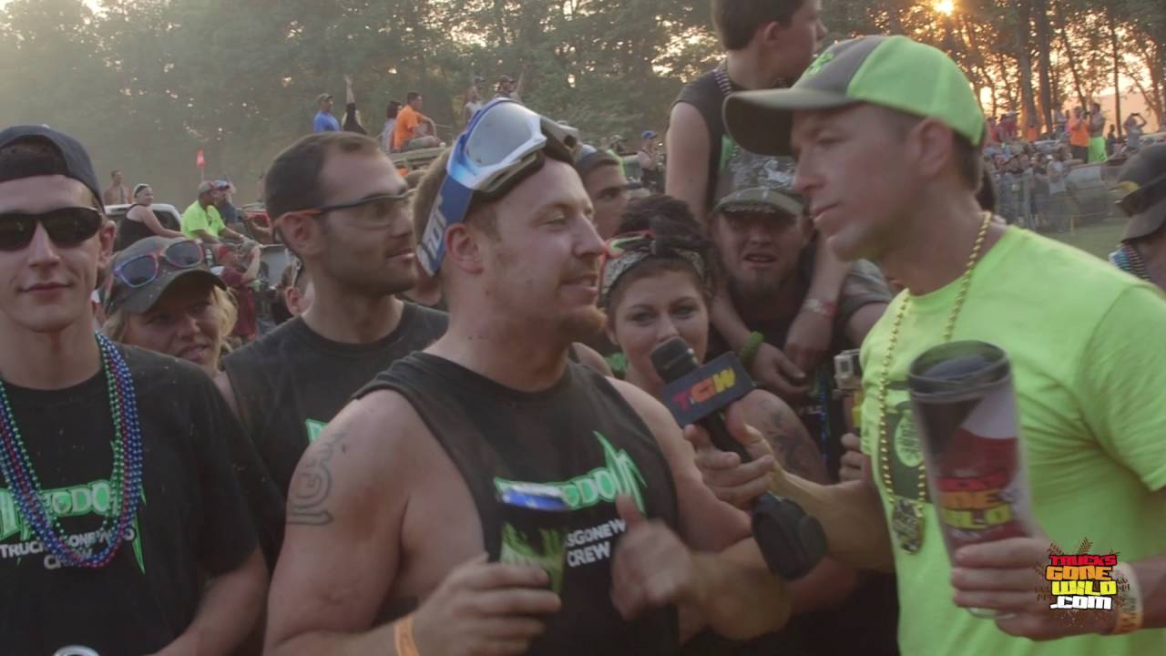 Pinned out Racing at Bricks Offroad Park with Trucks Gone Wild - YouTube