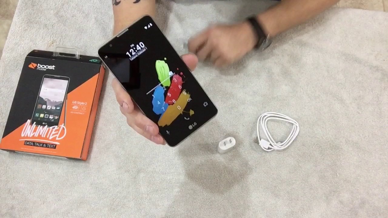 Unboxing the STYLO 2 4G Smartphone from Boost Mobile - YouTube