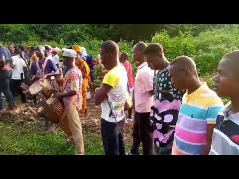 Le GBÉFÉ de TAMAFROU chef lieu du canton nigbi cote d'Ivoire - YouTube