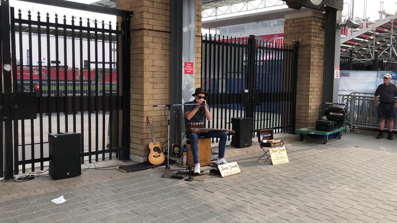 Juzzie Smith - YouTube