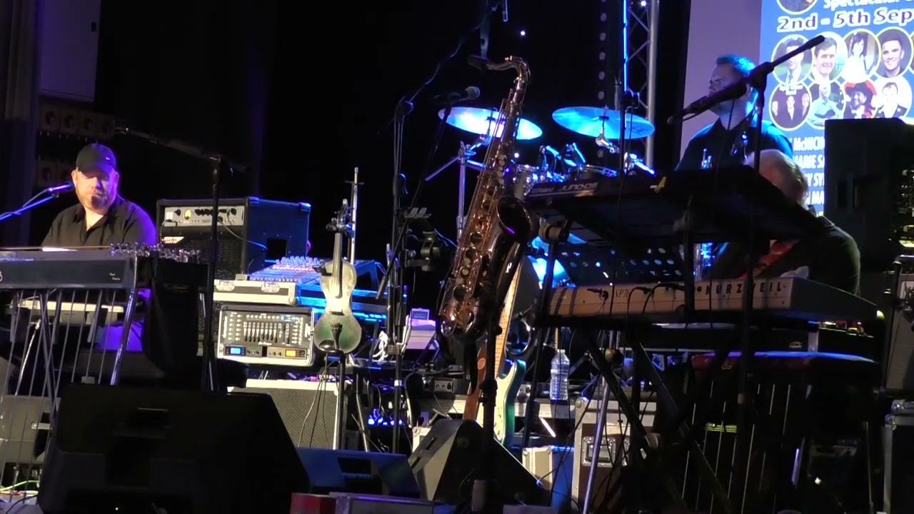 Ryan Turner Band - The Old side of town - YouTube