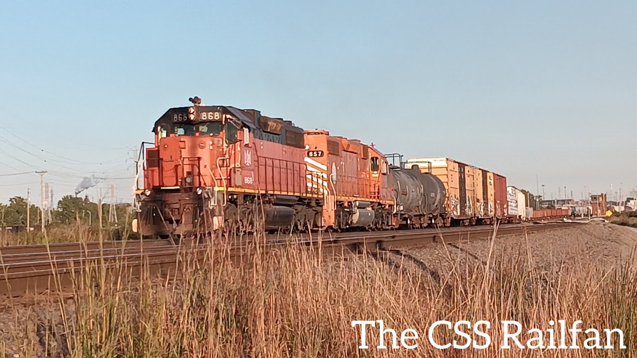 Golden hour trains at Pine Junction - YouTube