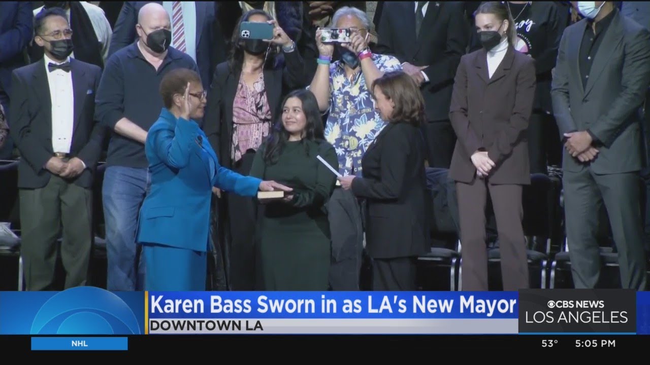 Karen Bass sworn in as 43rd Mayor of Los Angeles - YouTube