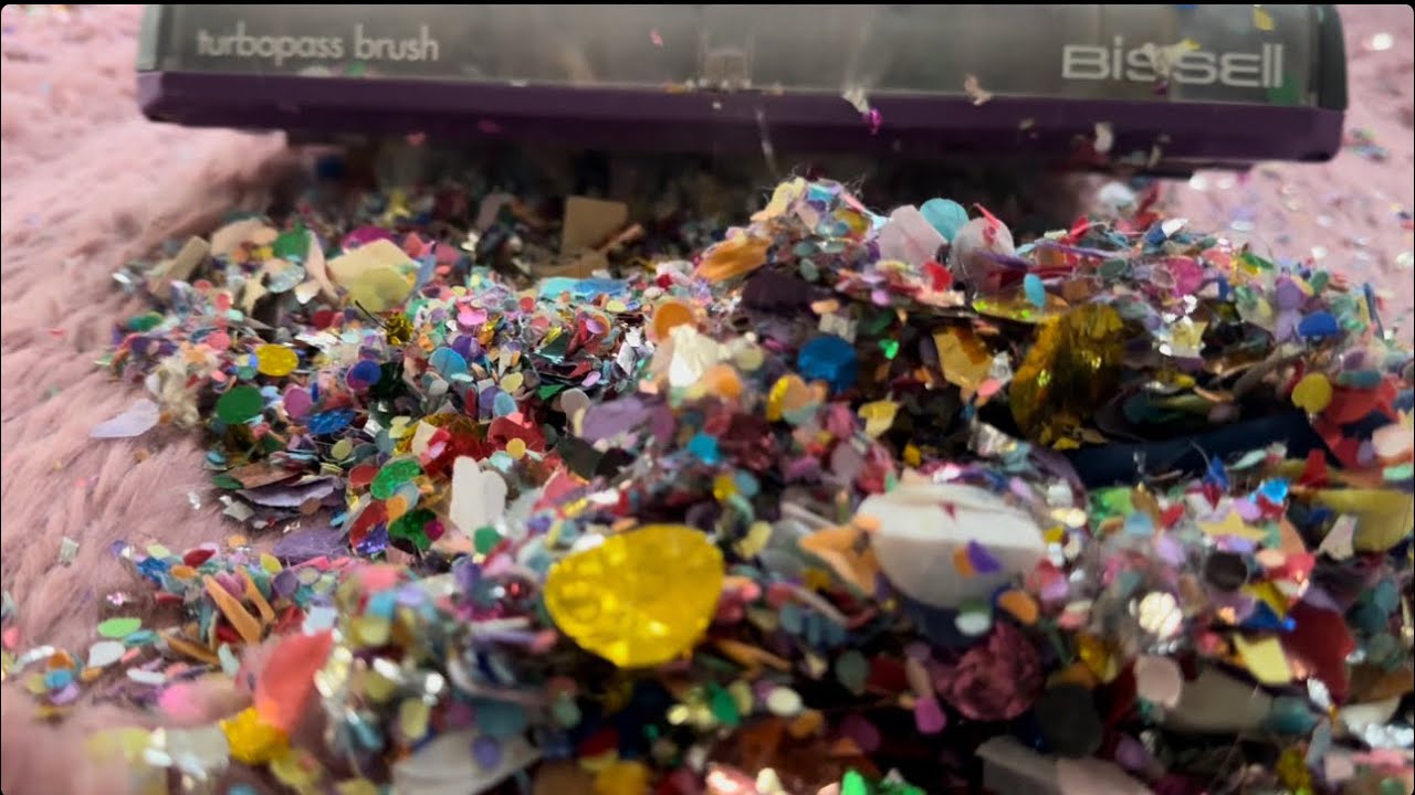 Up Close Brush Roll | Helix 🧬 | @Vanithakumari123 - YouTube