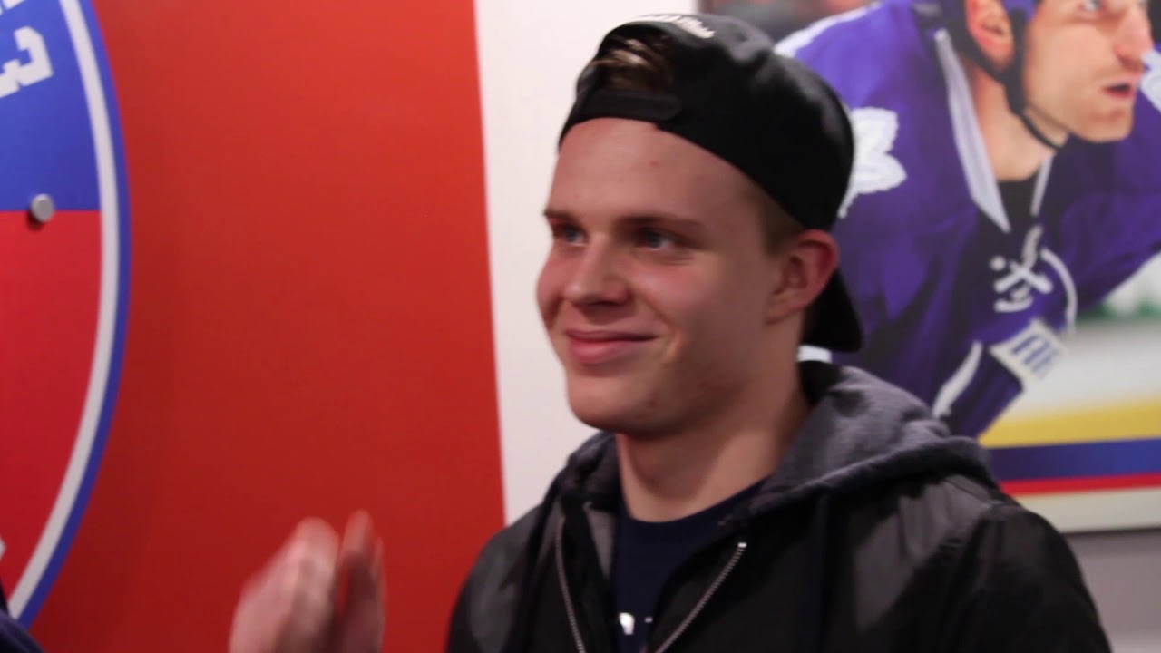 Rock, Paper, Scissors - Round 1 - Michael Vukojevic V Adam Liska (2017 ...