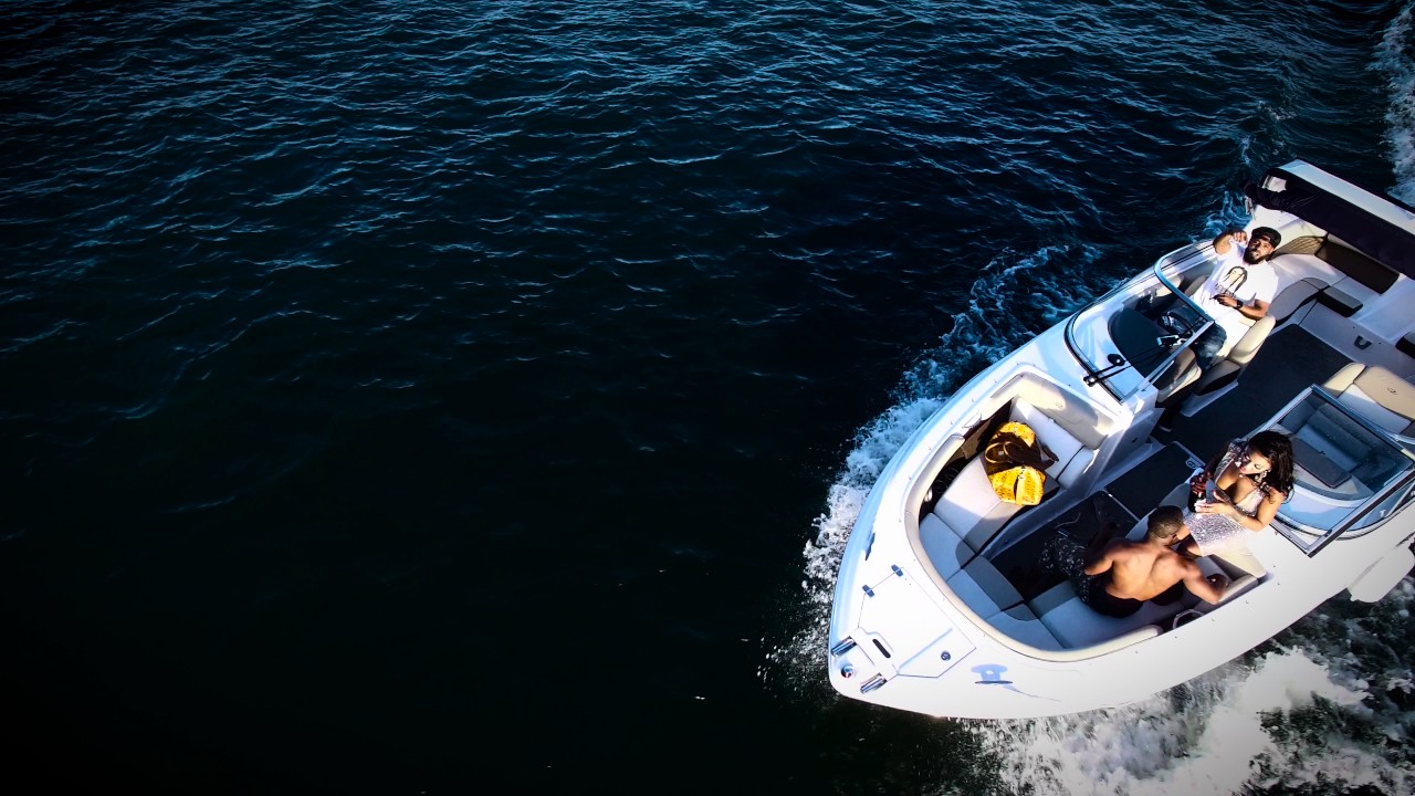 Work Queena Marie ft Wavey Wayne The Official Video - YouTube