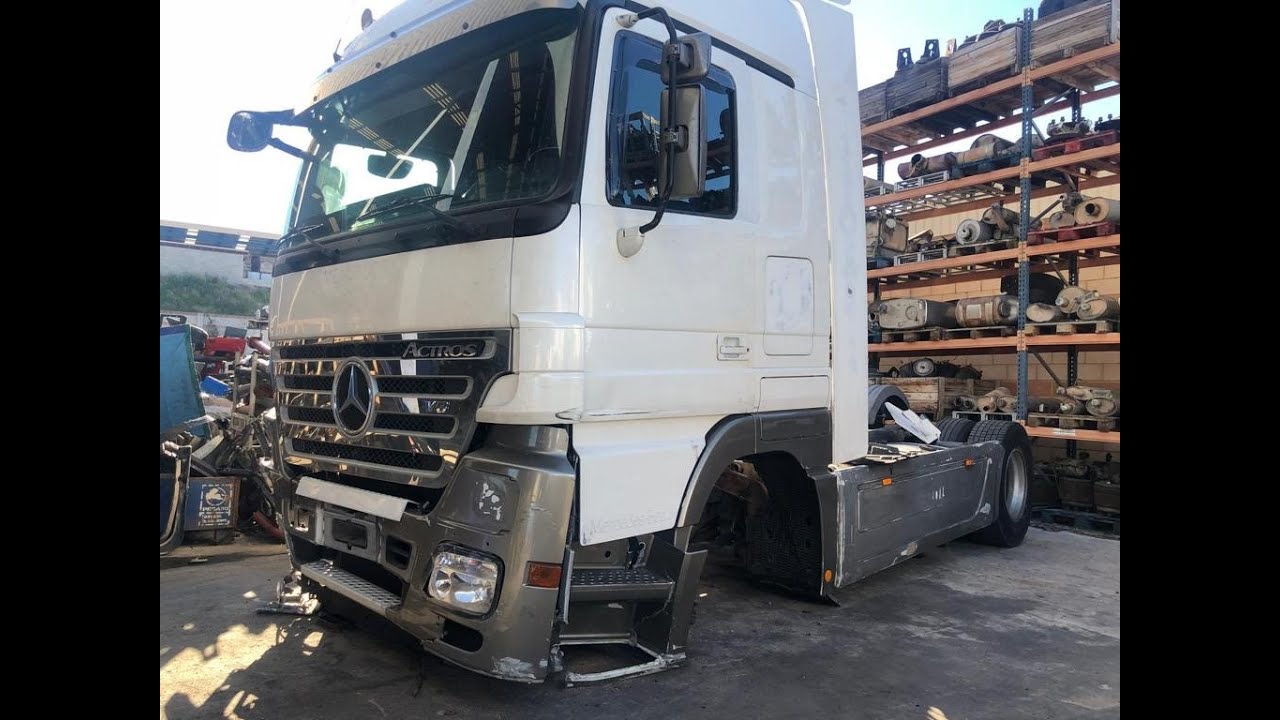 MERCEDES BENZ ENGINE V8 ACTROS 1851 MP2/ PART 3 - YouTube