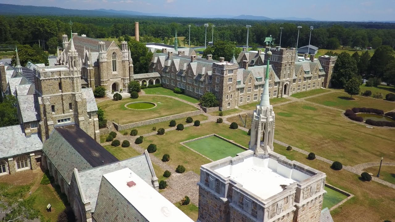 Ford Complex at Berry College - YouTube