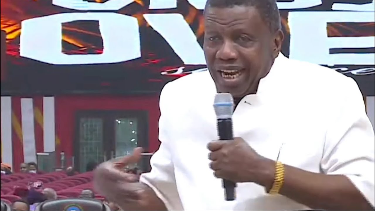 Pastor E.A Adeboye Sermon @RCCG December 31st 2022 CROSSOVER SERVICE ...