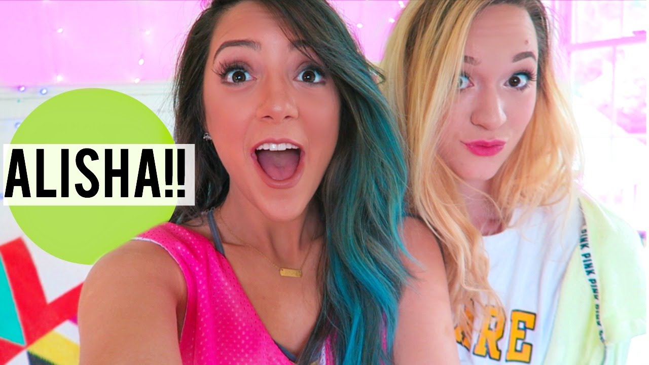 SLEEPOVER w/ ALISHA! What Youtubers Do at Sleepovers - YouTube