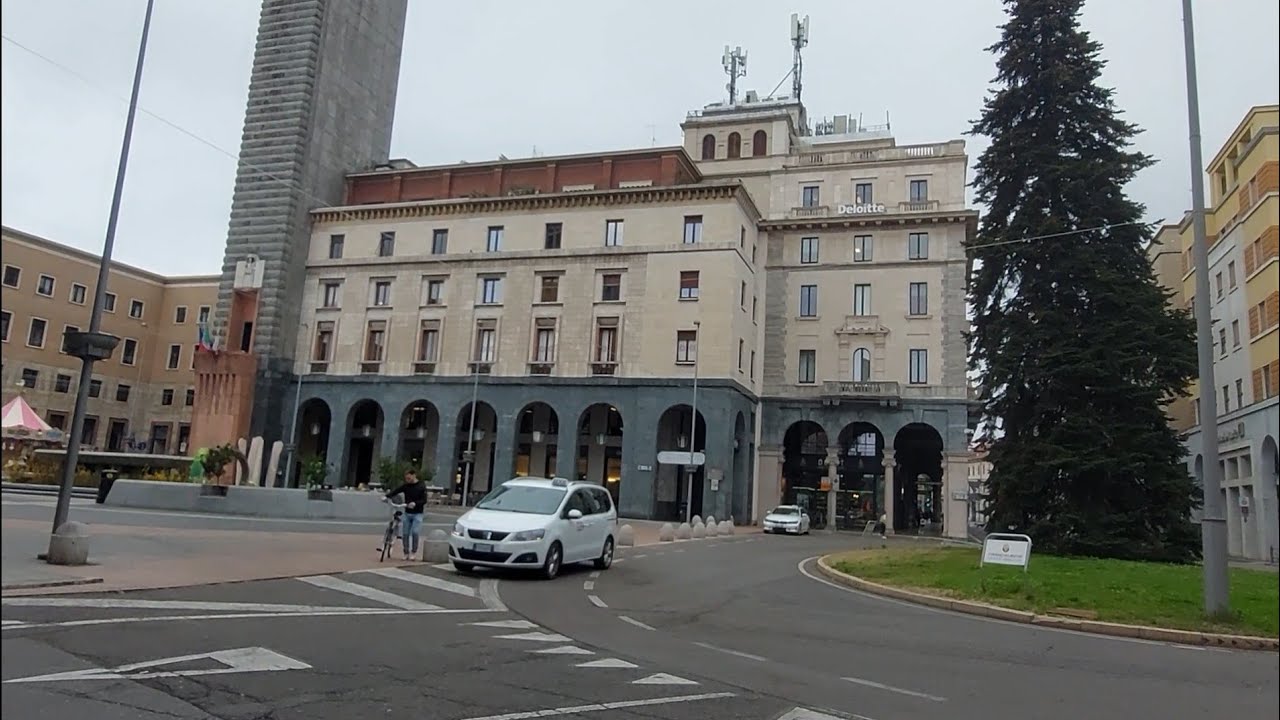 VARESE CENTRO #ITALIA #PRIMAVERA #PIAZZA #ITALY - YouTube