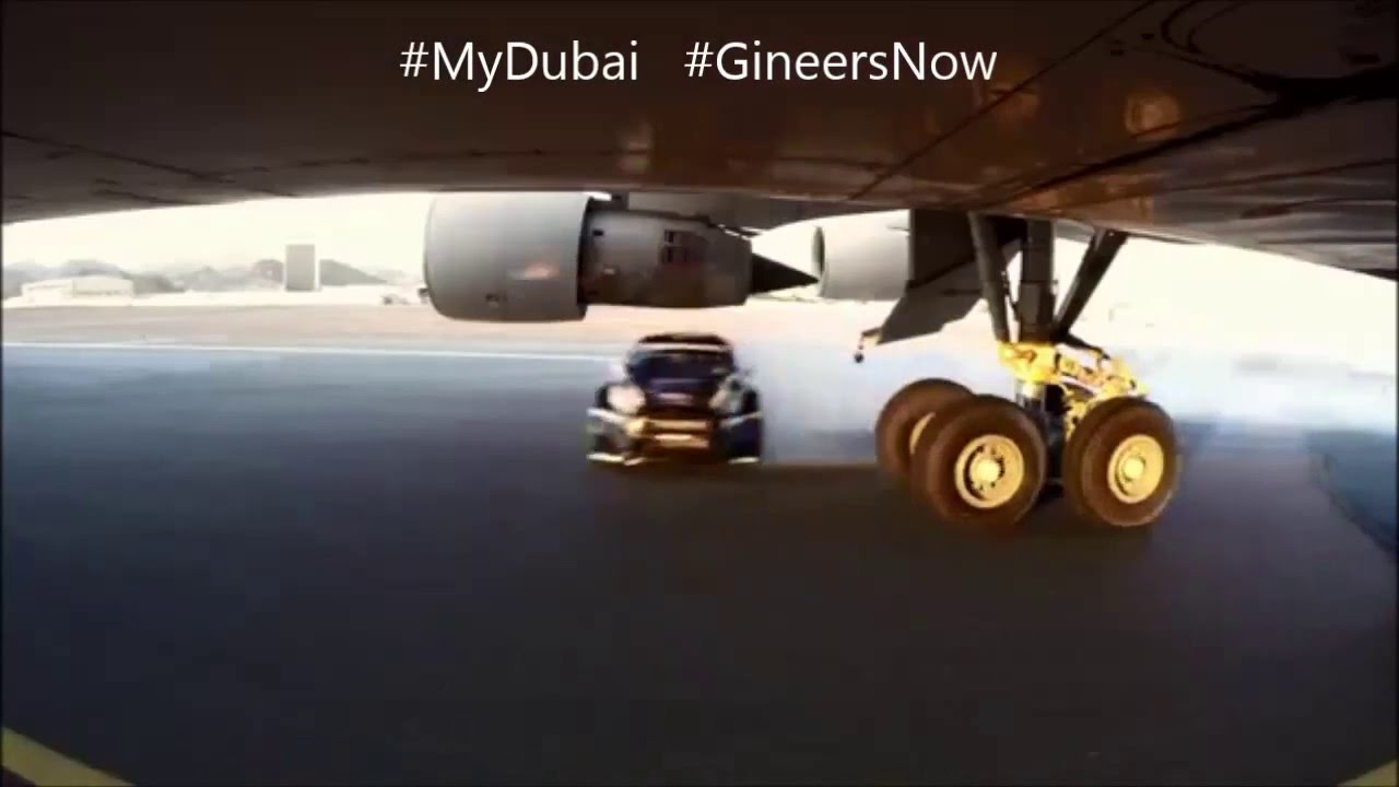 Car vs Airplane: Ultimate Car Drifting in Dubai - YouTube