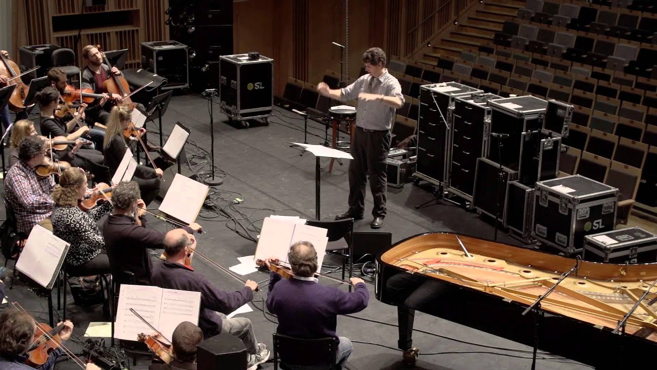 Clark Rundell over het NJO Strijkorkest - YouTube