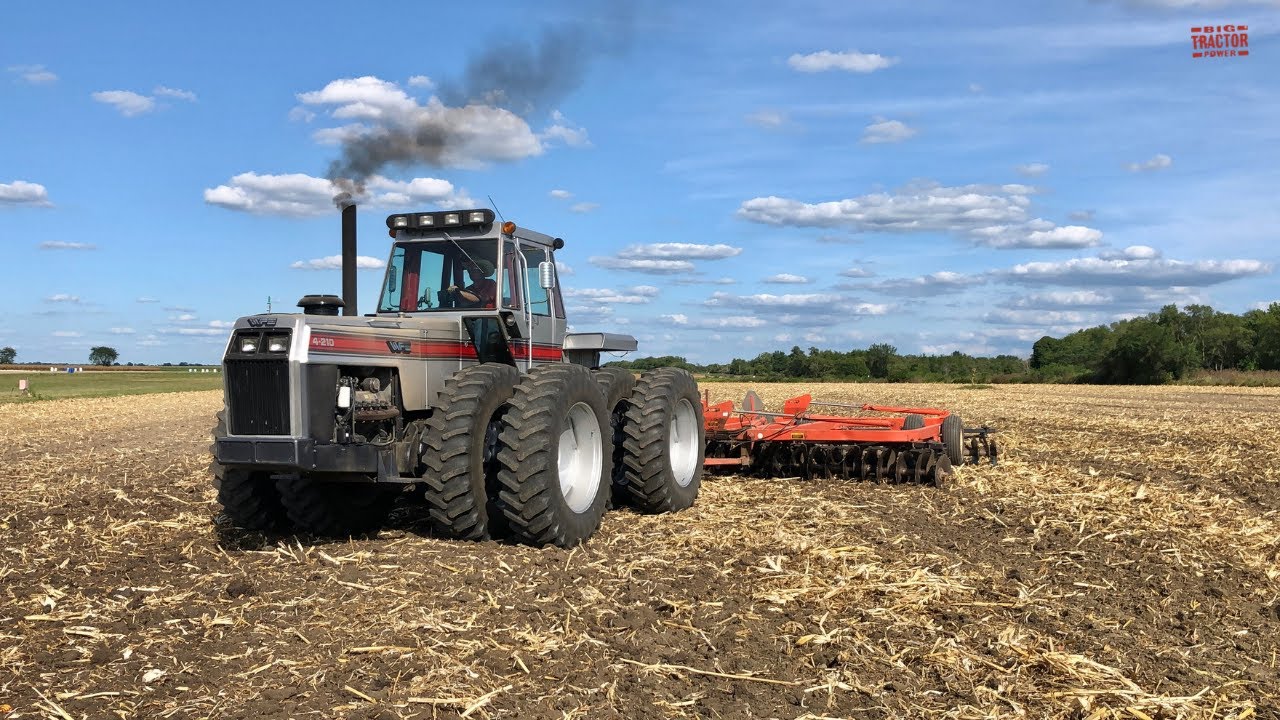 Half Century of Progress Show BIG TRACTORS - YouTube