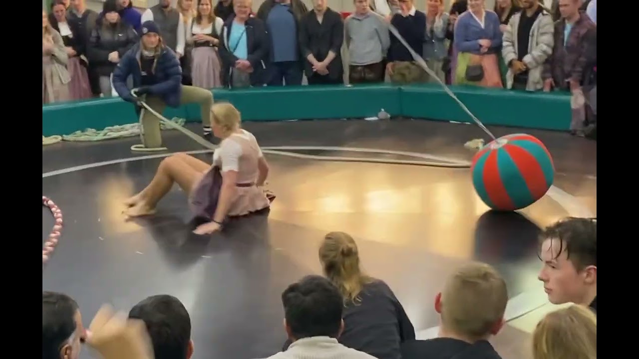 TEUFELSRAD DAMEN / SEXY GIRLS RIDE 23 / OKTOBERFEST MÜNCHEN 2022 ...