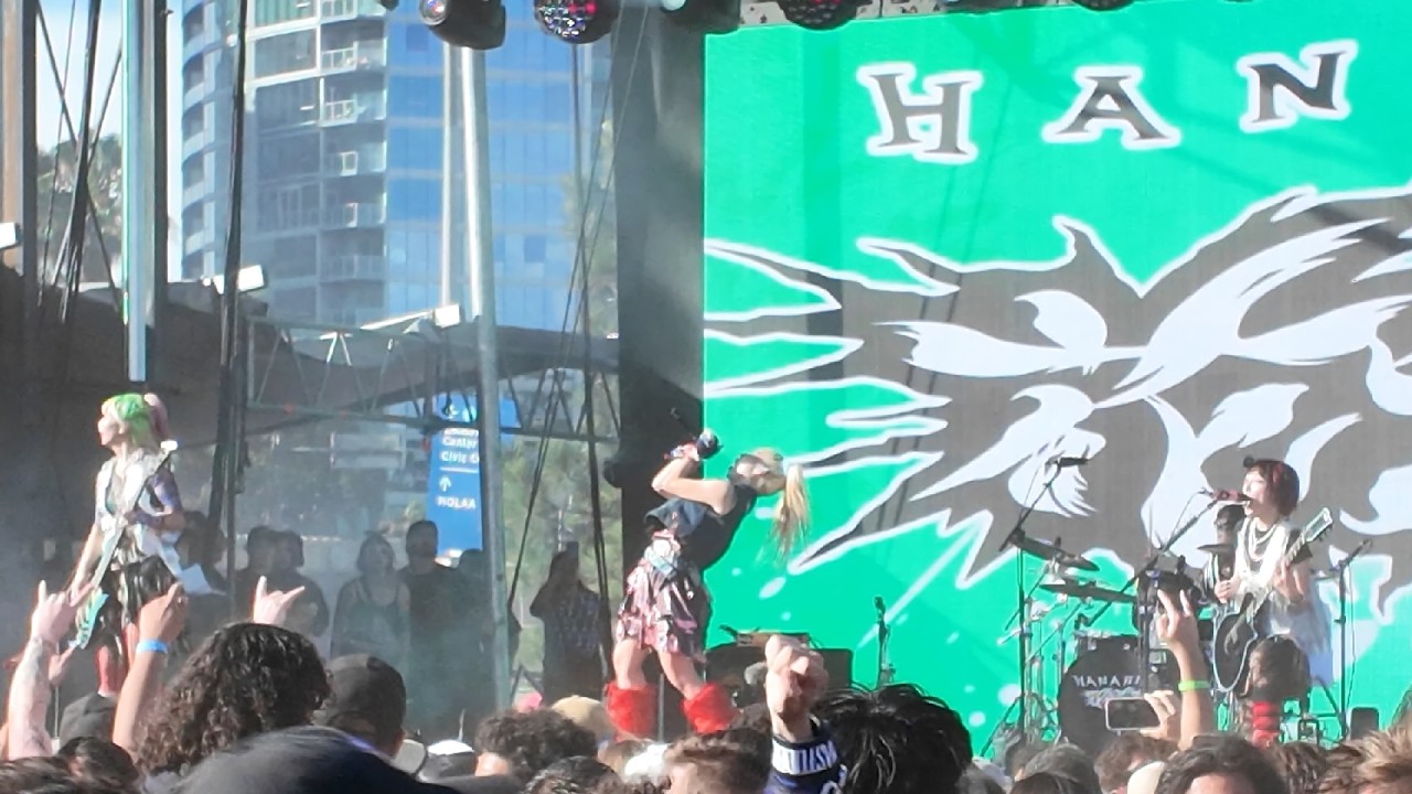 HANABIE. - Today’s Good Day & So Epic - Vans Warped Tour 2025 Long Beach, CA. - YouTube