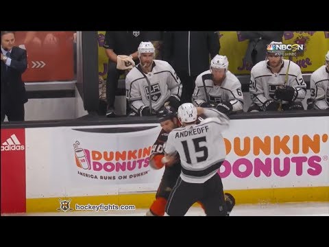 Andy Andreoff vs Jared Boll Nov 7, 2017