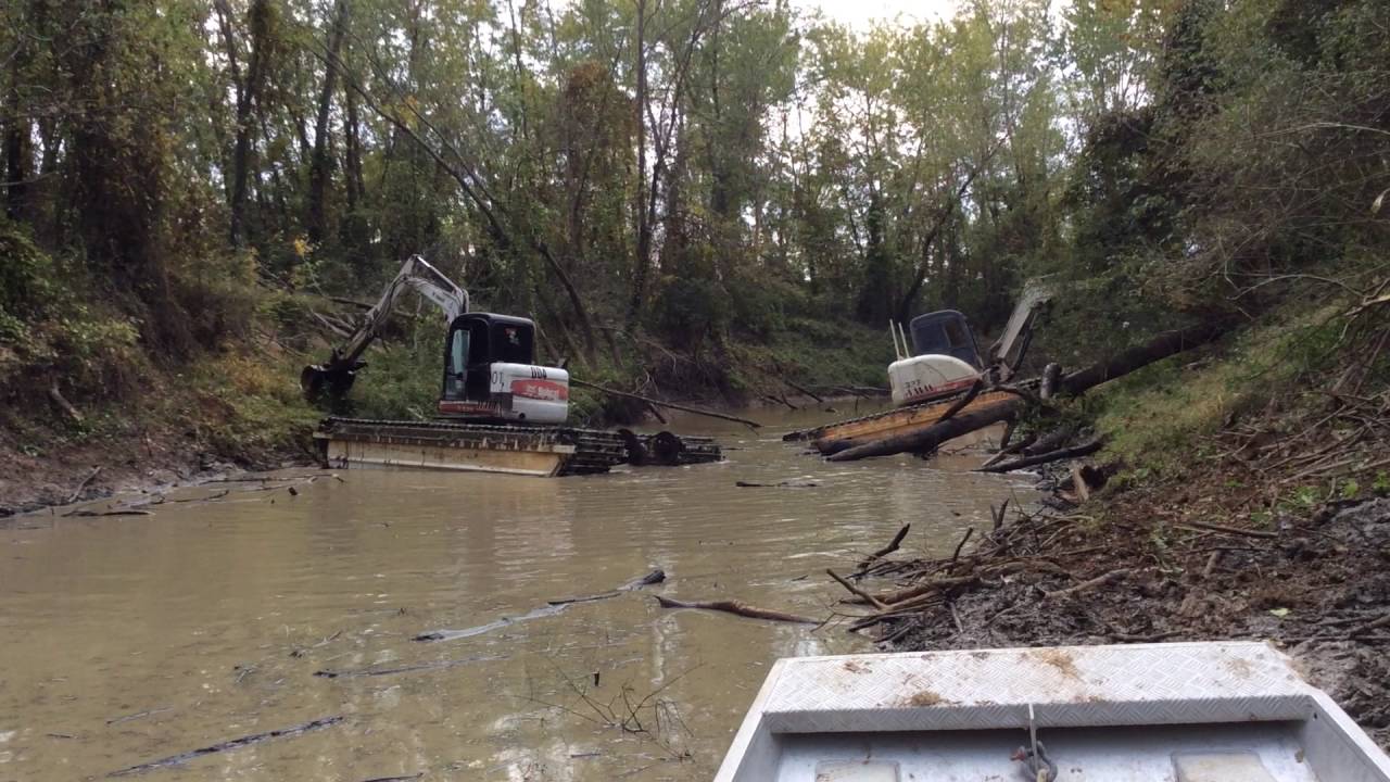 Swamp Clearing: Log Removal Video - YouTube