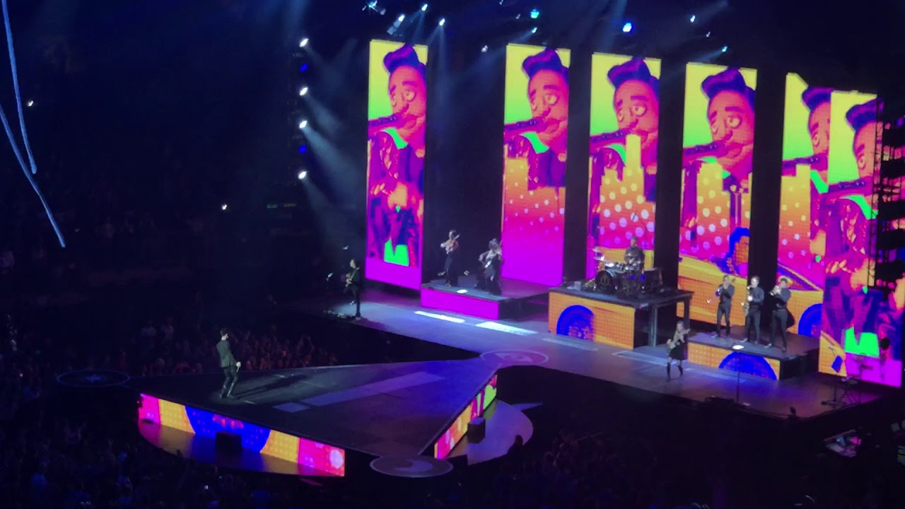 Panic! At The Disco - Hey Look Ma, I Made It live New York City 2018 ...