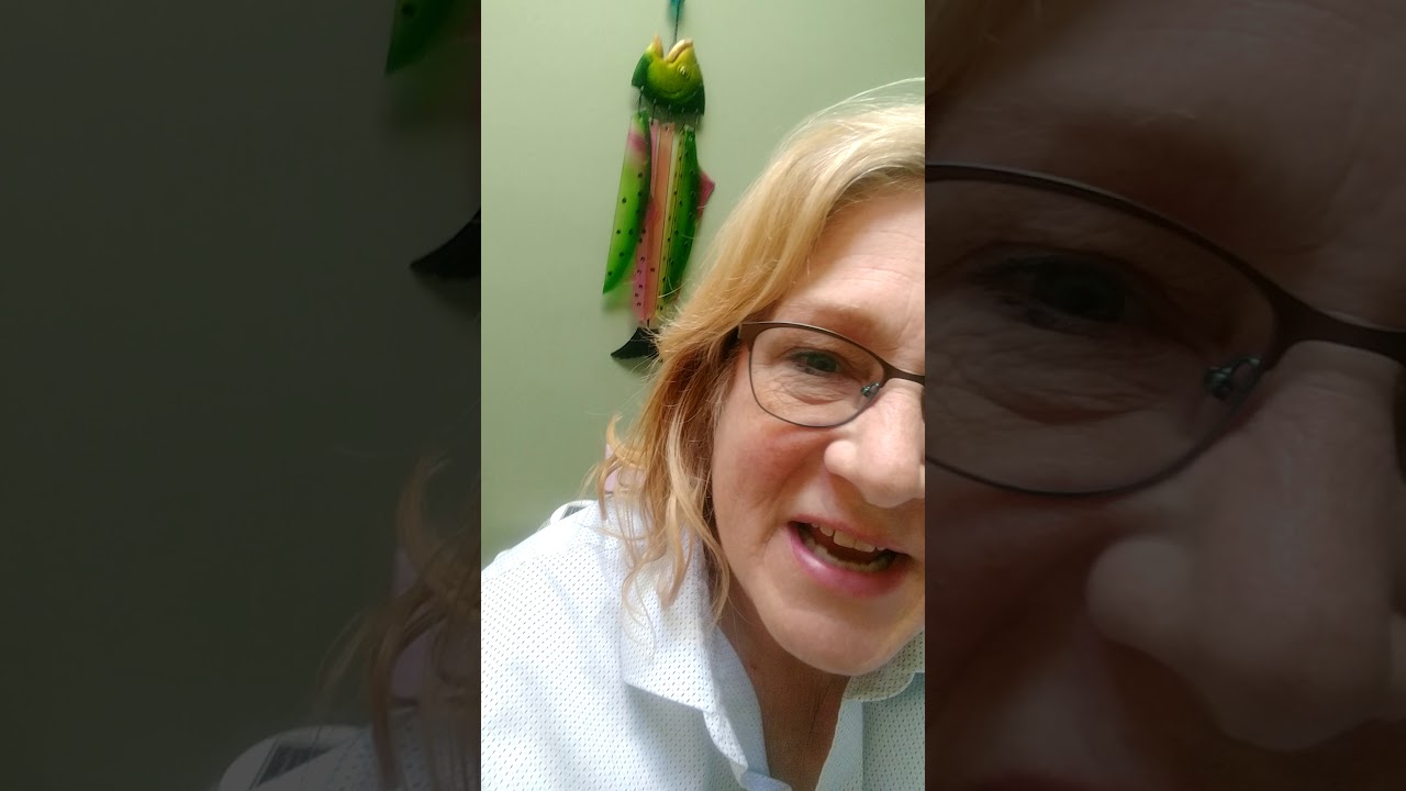I gotta peeeeeee - YouTube