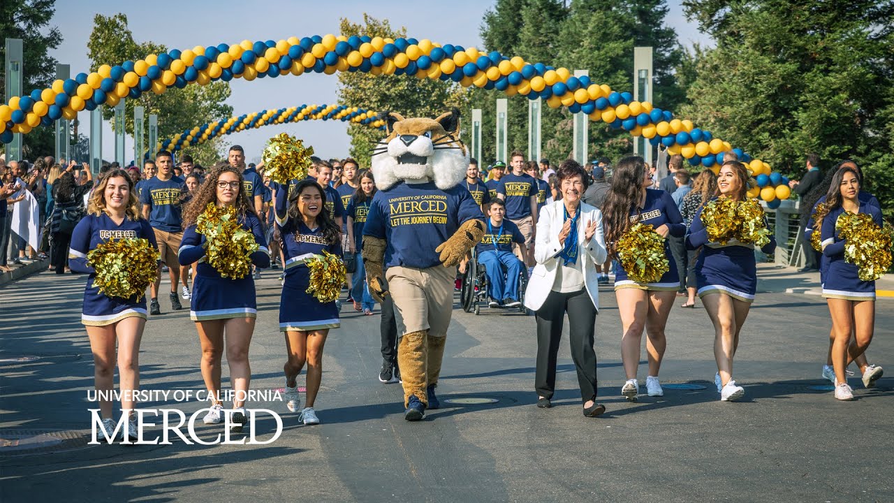 UC Merced – Scholars Bridge Crossing 2018 - YouTube