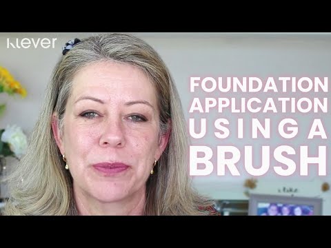 Flawless Foundation with a Brush: Application Techniques - YouTube