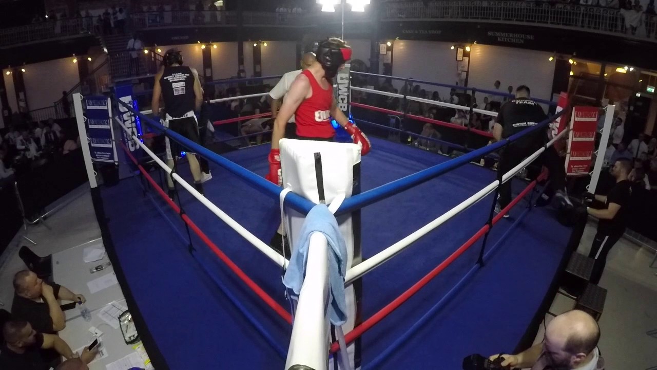 Ultra White Collar Boxing | Burton | Lewis Brown VS Liam Burrell - YouTube