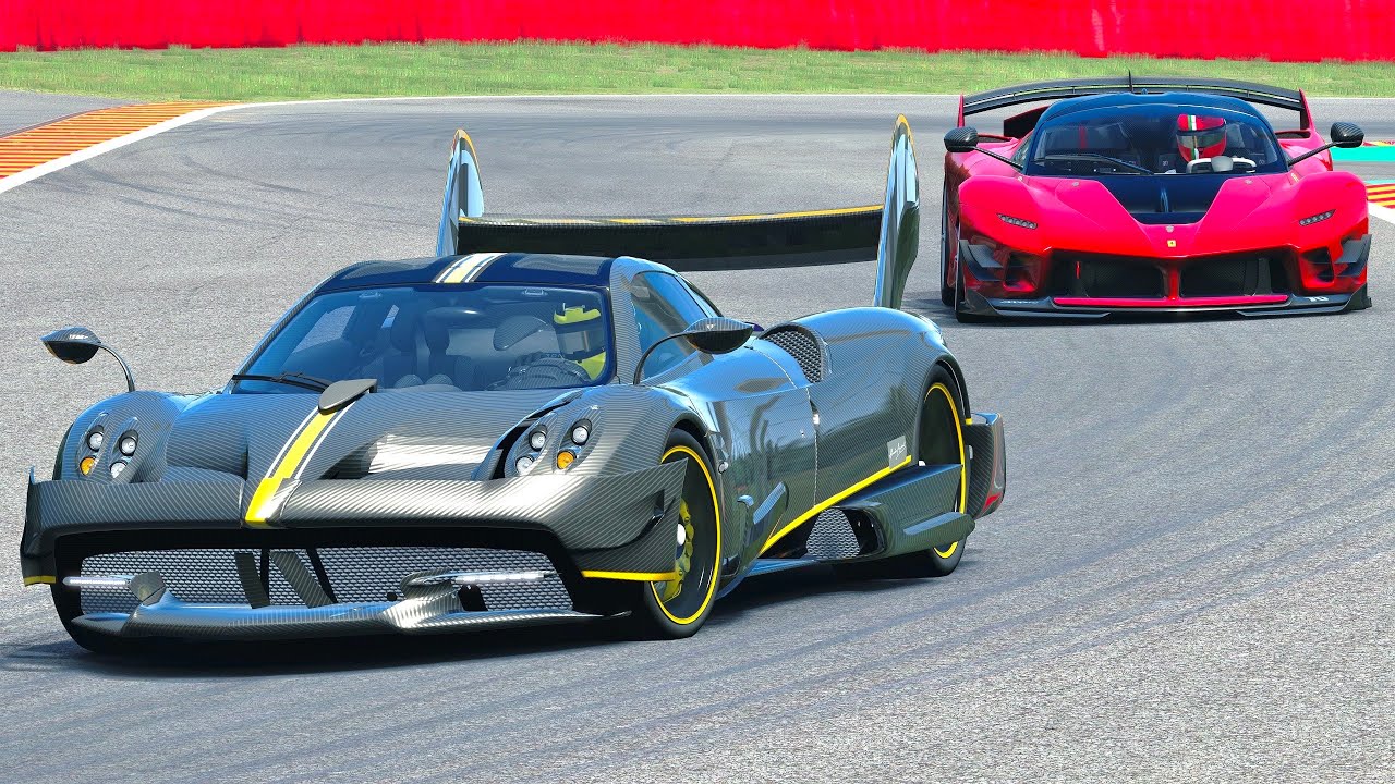 Pagani Huayra GTR vs Ferrari FXX K EVO at Spa - YouTube