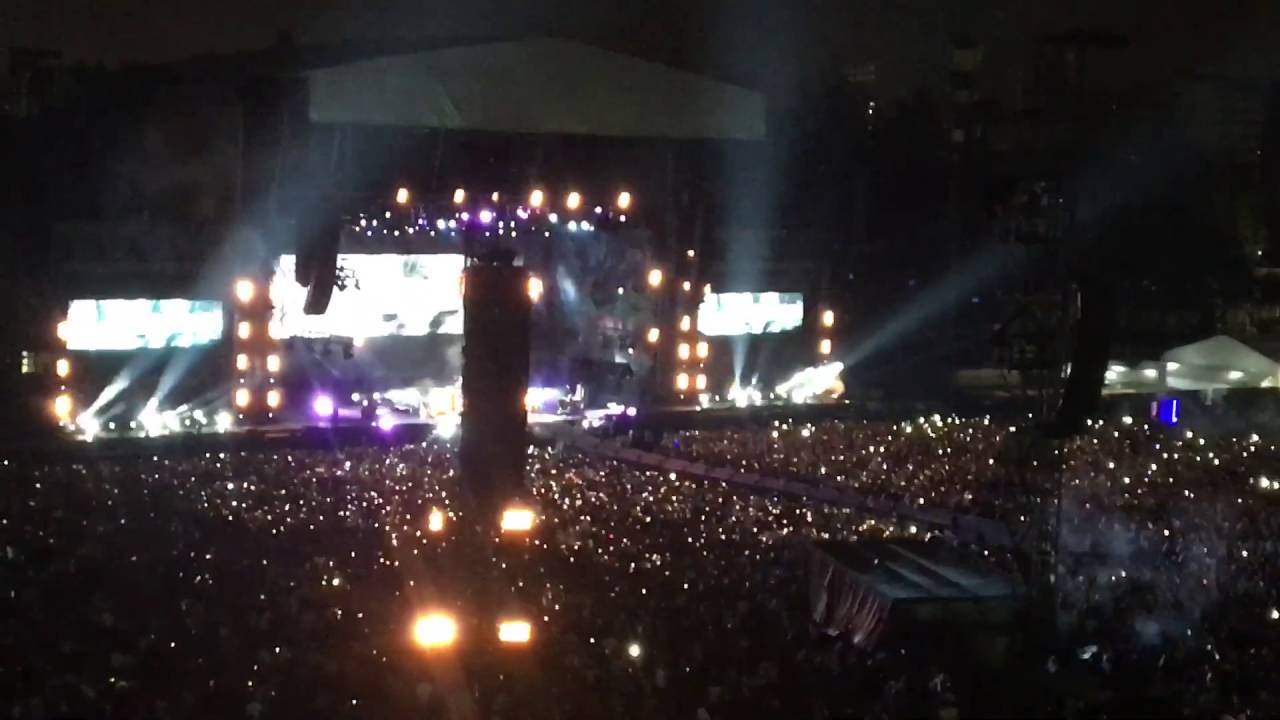 Heroes Coldplay Foro Sol - YouTube