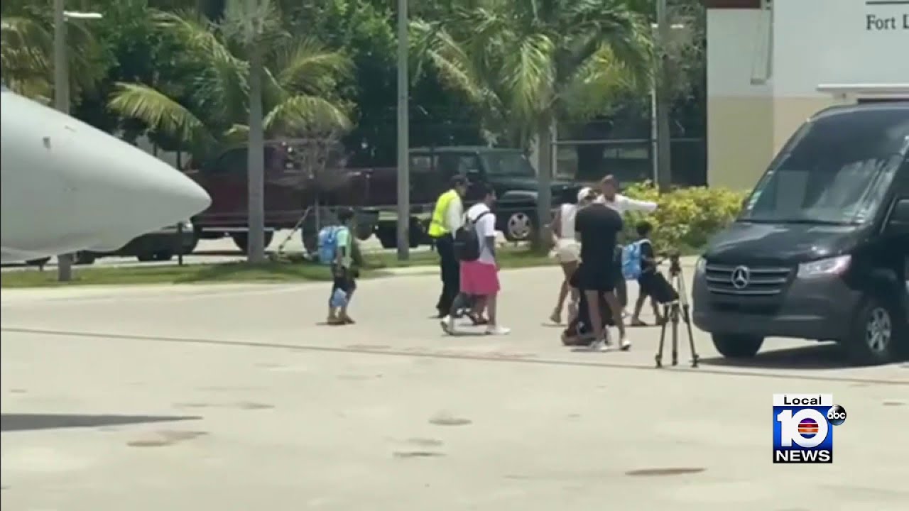 Lionel Messi arrives in South Florida ahead of Inter Miami debut - YouTube