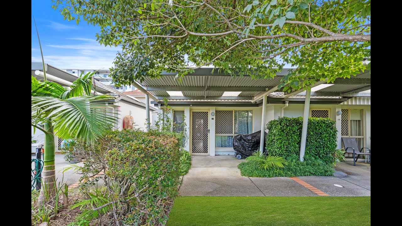 Simon Salm Presents - 15, 158-162 Middle Street, Cleveland - YouTube