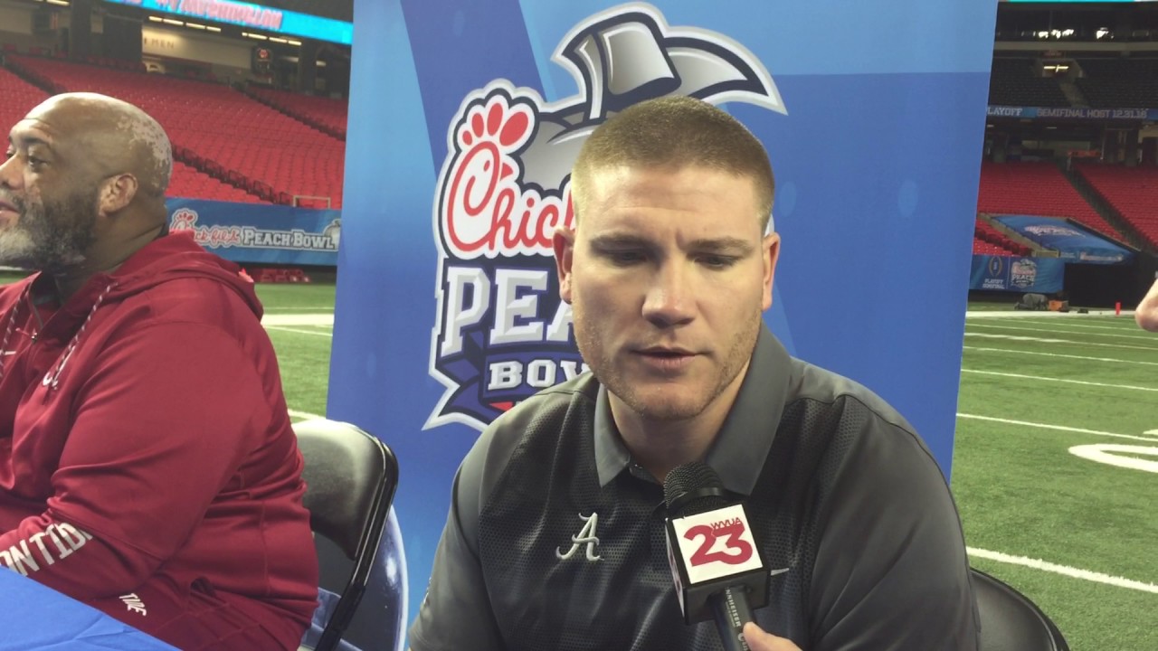 Alabama OLB coach Tosh Lupoi knows many UW players - YouTube