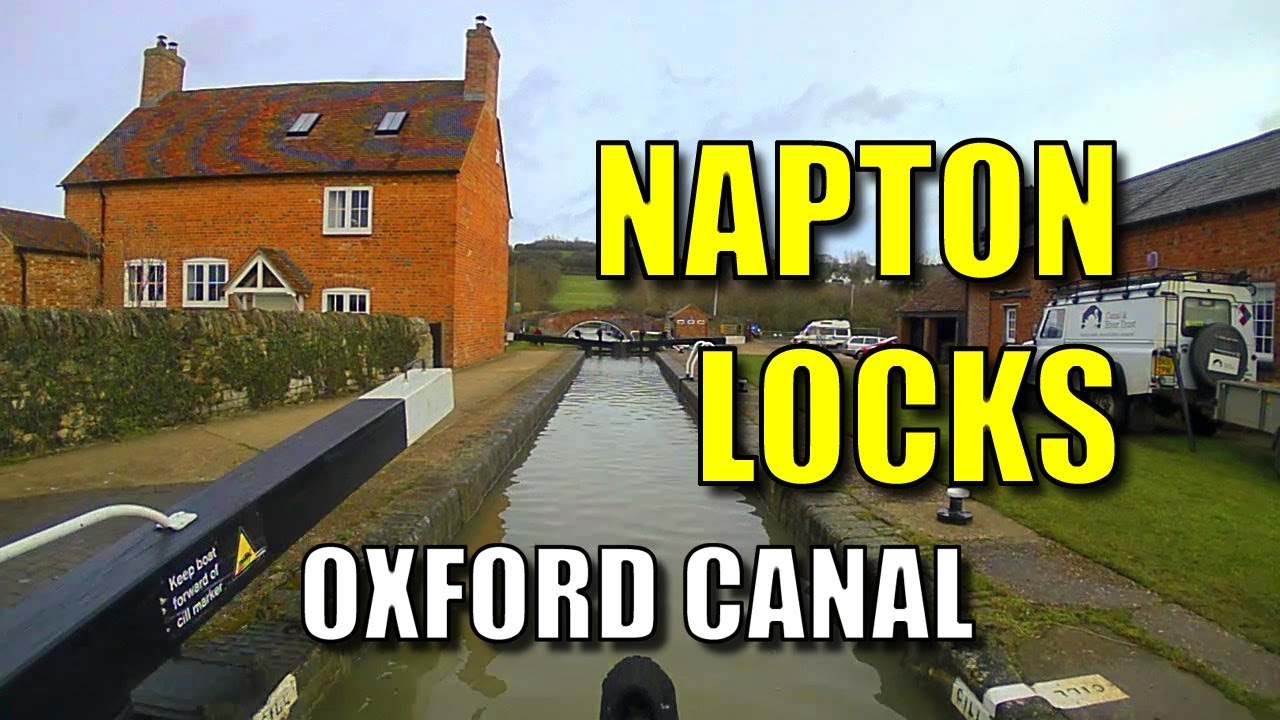 The Napton lock flight - A Narrowboat Journey on the Oxford canal ...