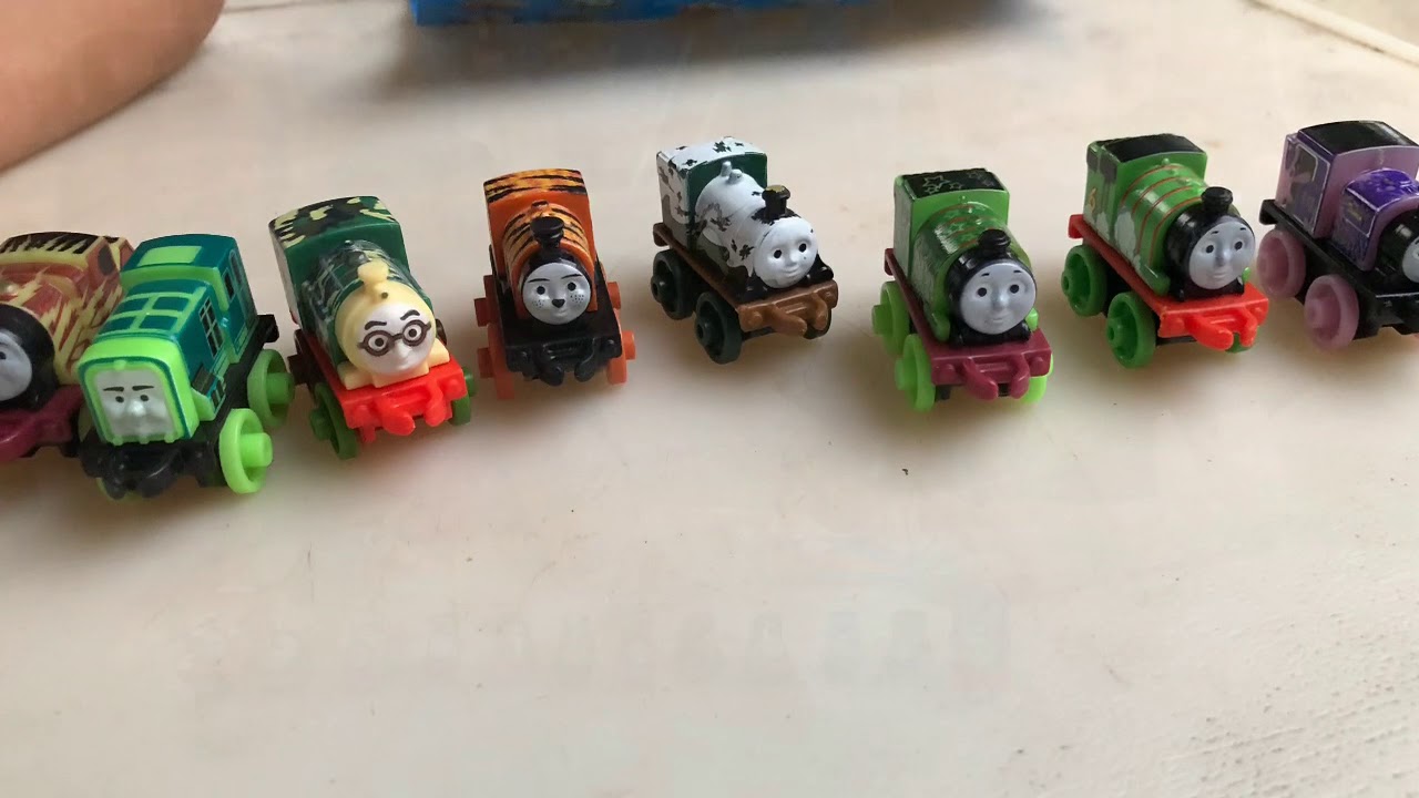 Meeting some new Thomas Minis! - YouTube
