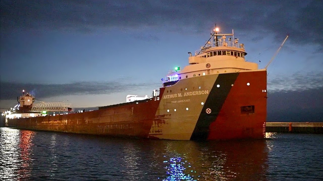 Arthur M. Anderson - Legendary Ship Entertains Onlookers with Twilight ...