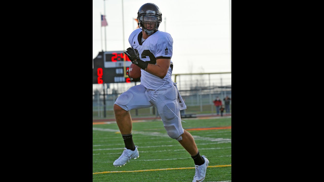 Unstoppable! Joliet Catholic's Ty Isaac runs 91 yards for a touchdown ...