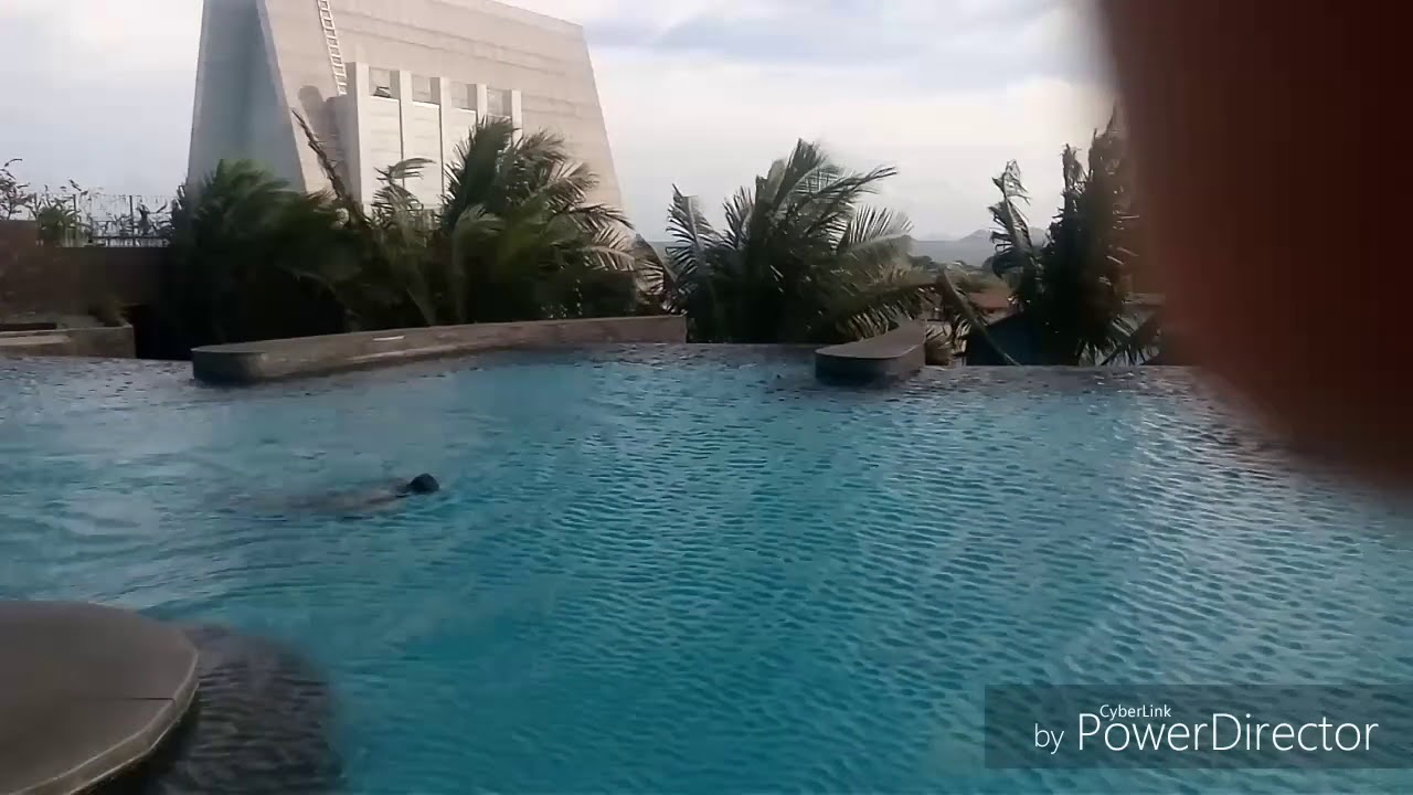 Swiming Pools Novotel LPM 17102017 - YouTube