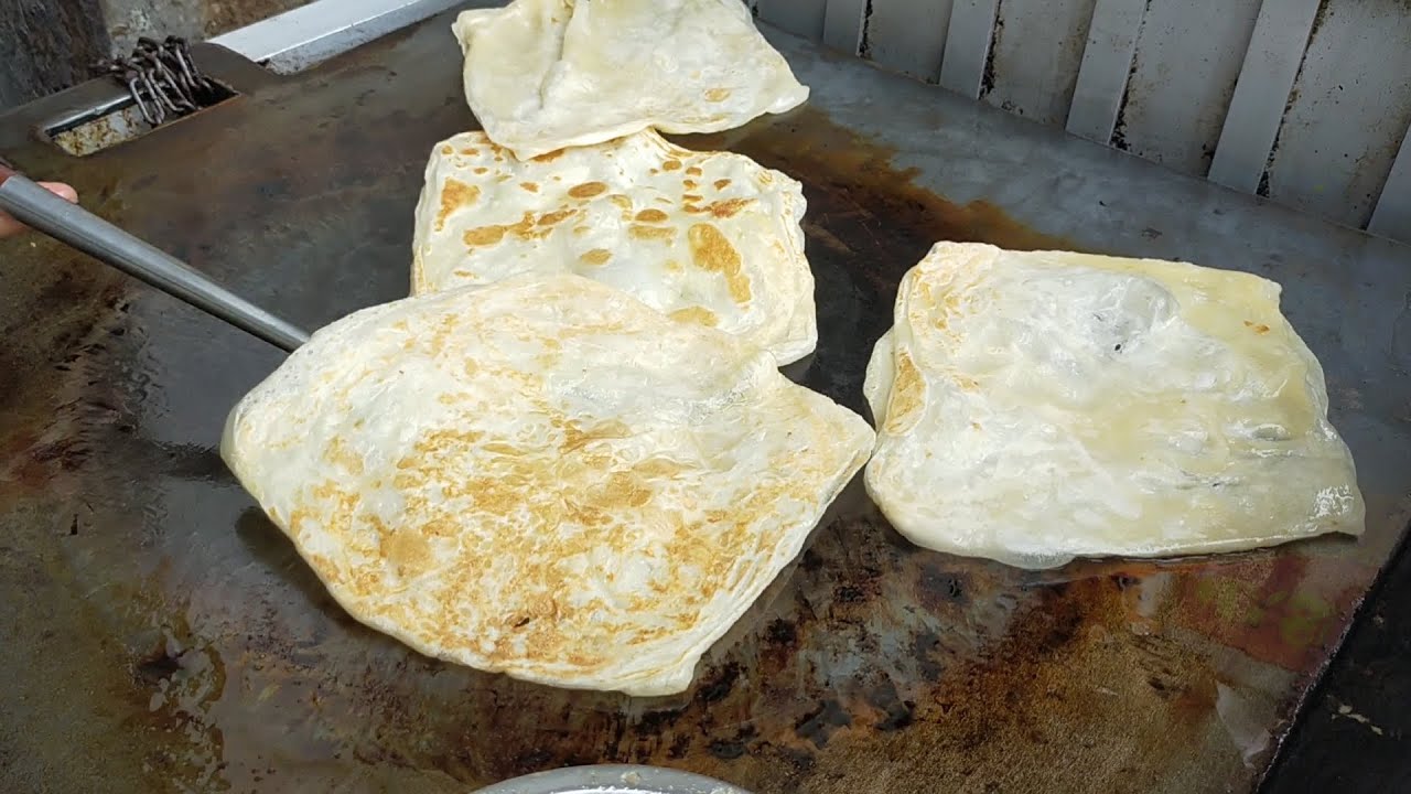BEST INDONESIAN STREET FOOD AT BENGKONG SHOPPING CENTER MARKET | ROTI ...