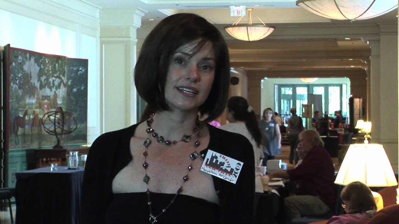 Book editor Maryglenn McCombs talks about Killer Nashville - YouTube