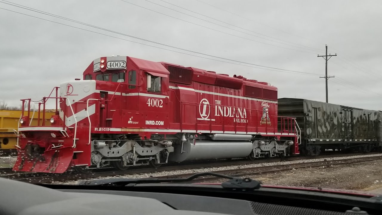 Pacing the INRD Santa Train in Linton, IN - YouTube